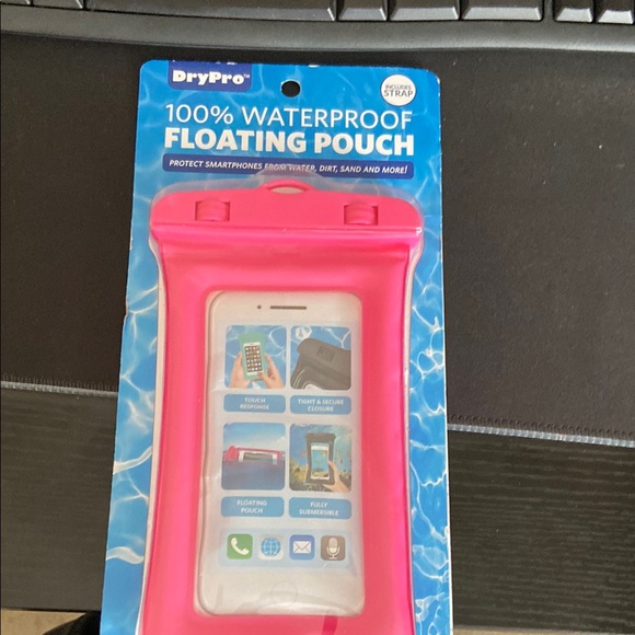 DryPro | Cell Phones & Accessories | Pink Waterproof Floating Pouch ...